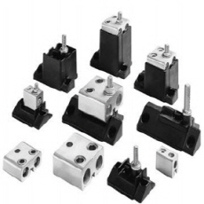 Modular Open-Center Fuse Block